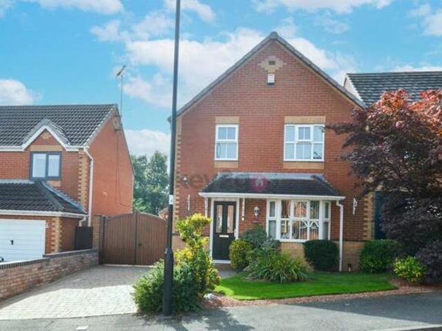 4 Bedroom Detached House For Sale In Halfway, Sheffield