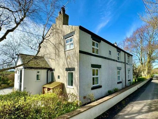 4 Bedroom Detached House For Sale In Halsall, Ormskirk