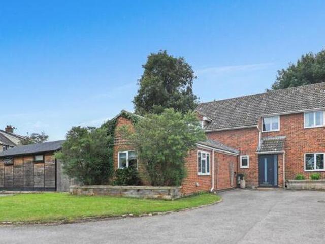 4 Bedroom Detached House For Sale In Halstead
