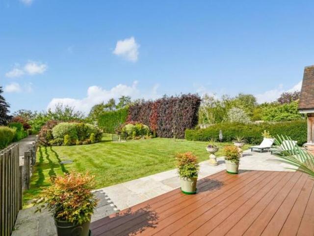 4 bedroom detached house for sale in Hampton Lane, Brook, Ashford, TN25
