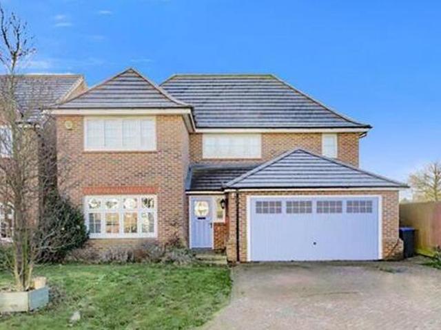 4 Bedroom Detached House For Sale In Hardingstone