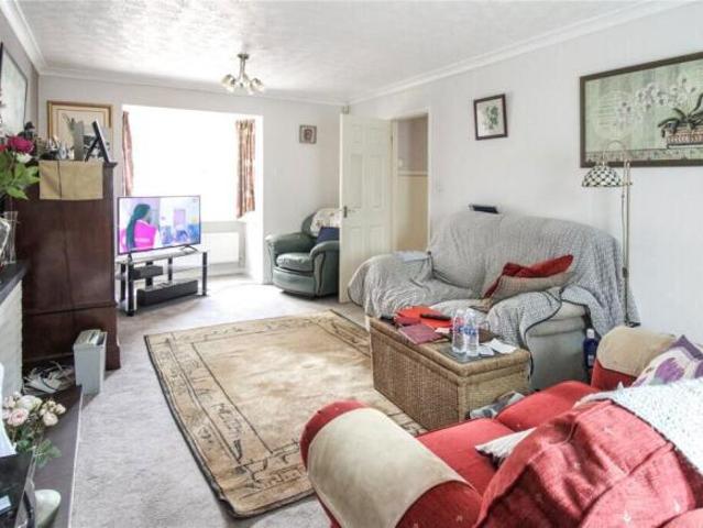 4 bedroom detached house for sale in Harebell Close, Swindon, Wiltshire, SN25 1RZ, SN25