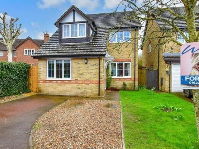 4 Bedroom Detached House For Sale In Harrietsham, Maidstone