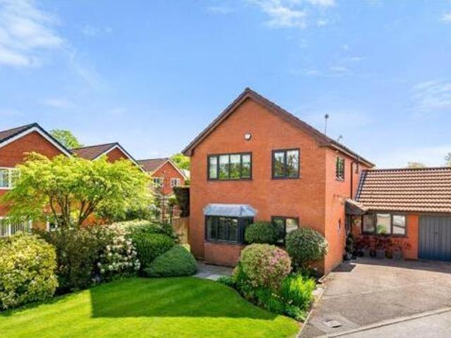 4 Bedroom Detached House For Sale In Harwood