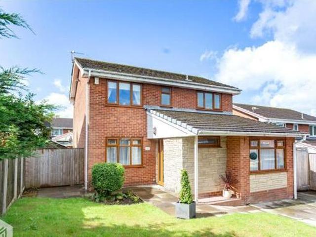 4 Bedroom Detached House For Sale In Harwood, Bolton