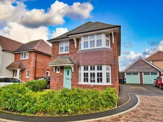 4 Bedroom Detached House For Sale In Hartford, Cheshire