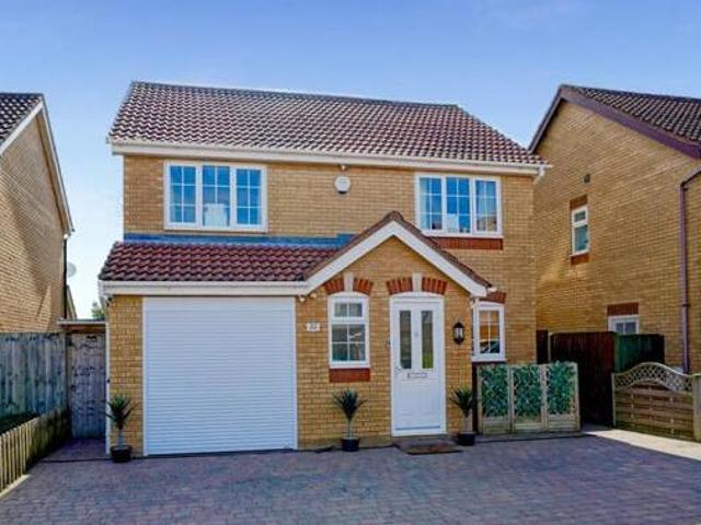 4 Bedroom Detached House For Sale In Hartford, Huntingdon