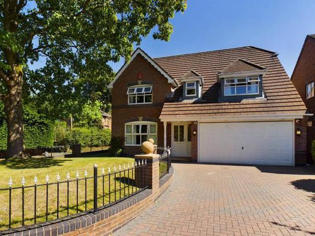 4 bedroom detached house for sale in Hartley Drive Stone ST15