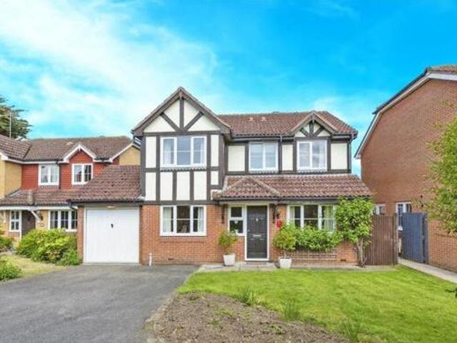 4 Bedroom Detached House For Sale In Hartley, Kent