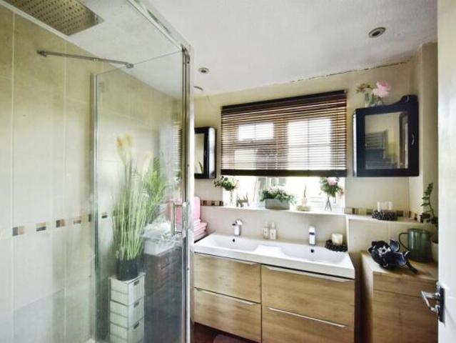 4 bedroom detached house for sale in Harvest Ridge, Leybourne, West Malling, ME19