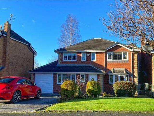 4 Bedroom Detached House For Sale In Heywood, Greater Manchester