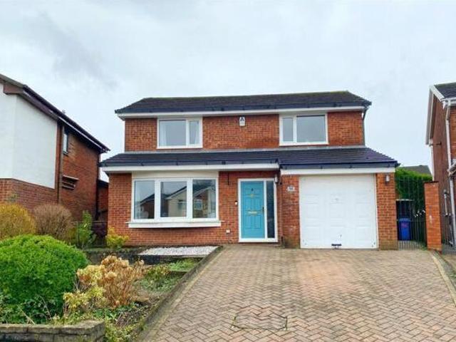 4 Bedroom Detached House For Sale In Heywood, Greater Manchester