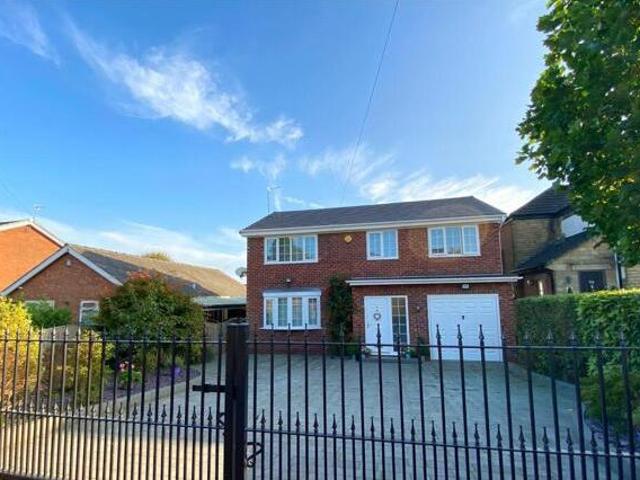 4 Bedroom Detached House For Sale In Heywood, Greater Manchester