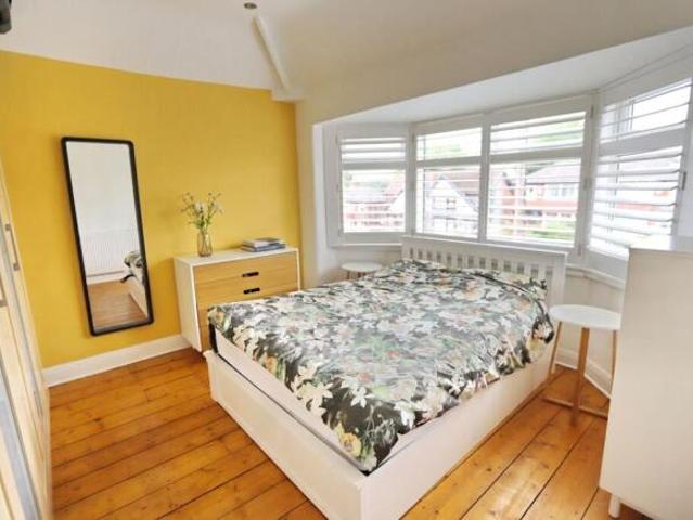 4 bedroom detached house for sale in Heywood Road, Prestwich, M25