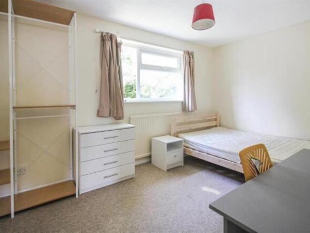 4 bedroom detached house for sale in Headcorn Drive, Canterbury, Kent, CT2
