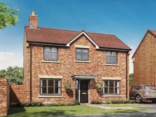 4 bedroom detached house for sale in Headland Way Navenby LN5 0TR LN5