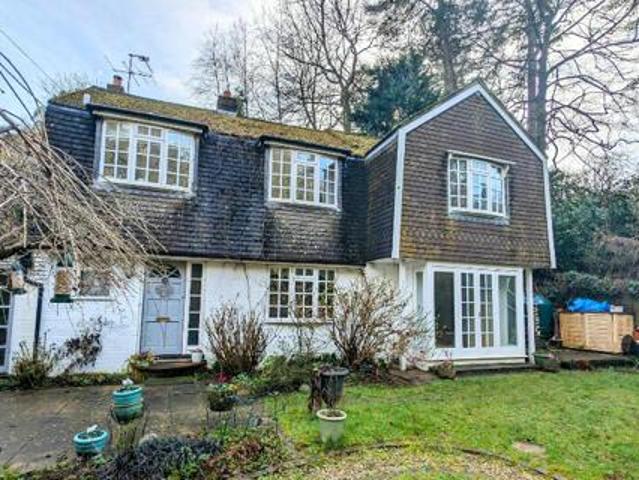 4 Bedroom Detached House For Sale In Headley Down, Hampshire