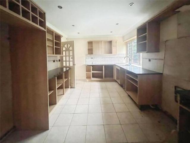 4 bedroom detached house for sale in Heath Hill Road, Wightwick Wolverhampton, West Midlands, WV6