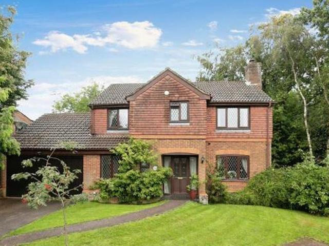 4 Bedroom Detached House For Sale In Heathfield, East Sussex