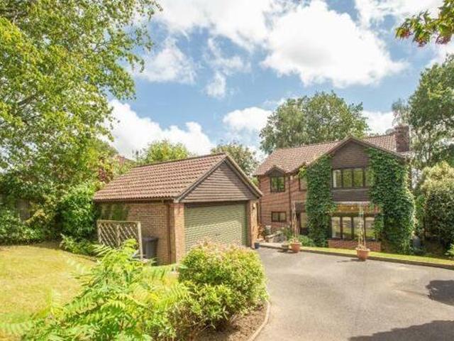 4 Bedroom Detached House For Sale In Heathfield, East Sussex