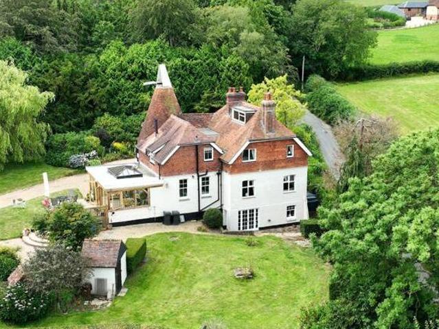 4 Bedroom Detached House For Sale In Heathfield, East Sussex
