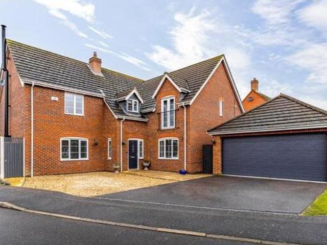 4 Bedroom Detached House For Sale In Heckington, Lincolnshire