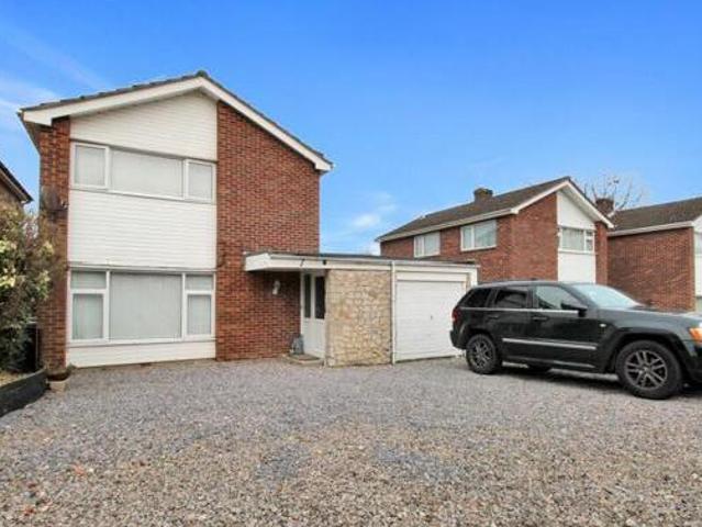 4 Bedroom Detached House For Sale In Hedge End