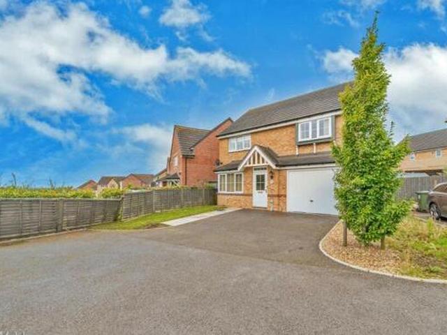 4 Bedroom Detached House For Sale In Hednesford