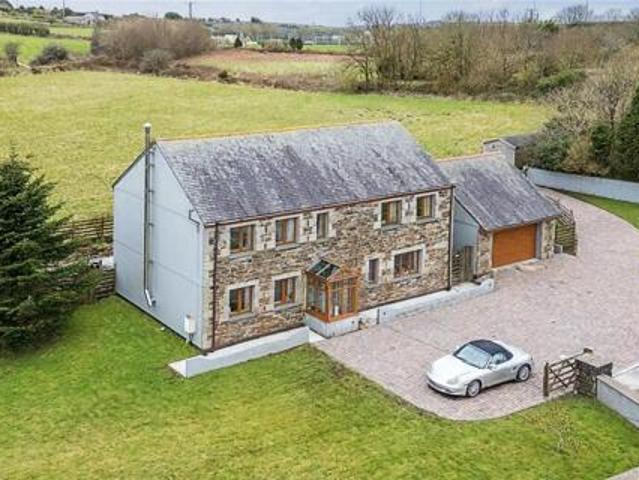 4 Bedroom Detached House For Sale In Helston, Cornwall