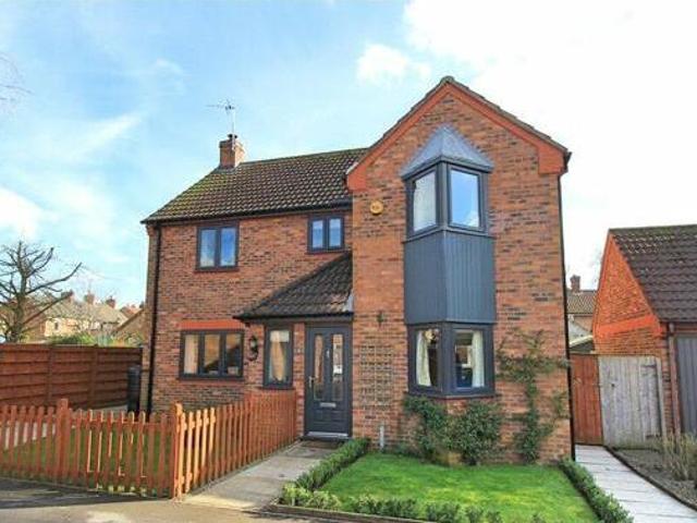 4 Bedroom Detached House For Sale In Helperby, York