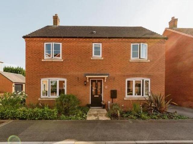 4 Bedroom Detached House For Sale In Helpston