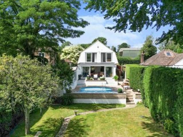4 Bedroom Detached House For Sale In Hemel Hempstead