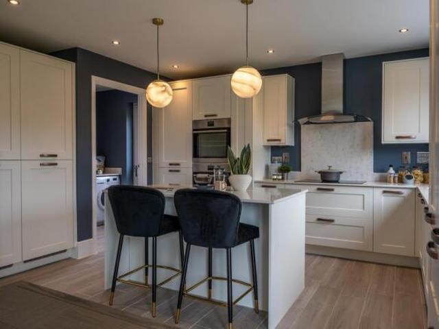 4 bedroom detached house for sale in Henley, Royal Gardens, Bromyard Road, WR2