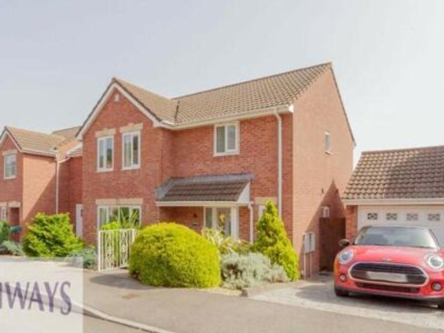 4 Bedroom Detached House For Sale In Henllys