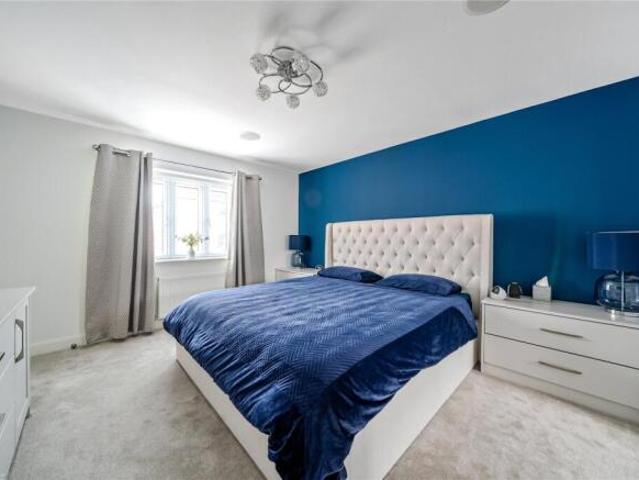 4 bedroom detached house for sale in Henry Grove, Pudsey, West Yorkshire, LS28