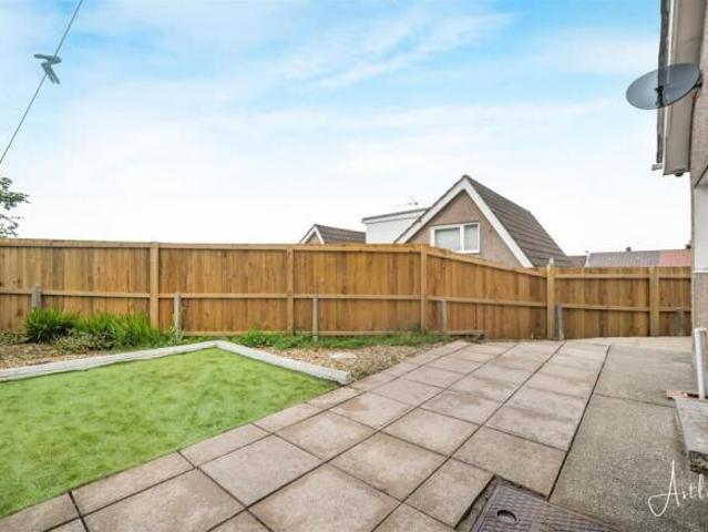 4 bedroom detached house for sale in Heol Bedwas, Birchgrove, Swansea, SA7