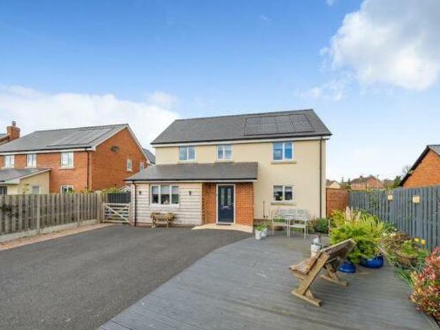 4 Bedroom Detached House For Sale In Hereford