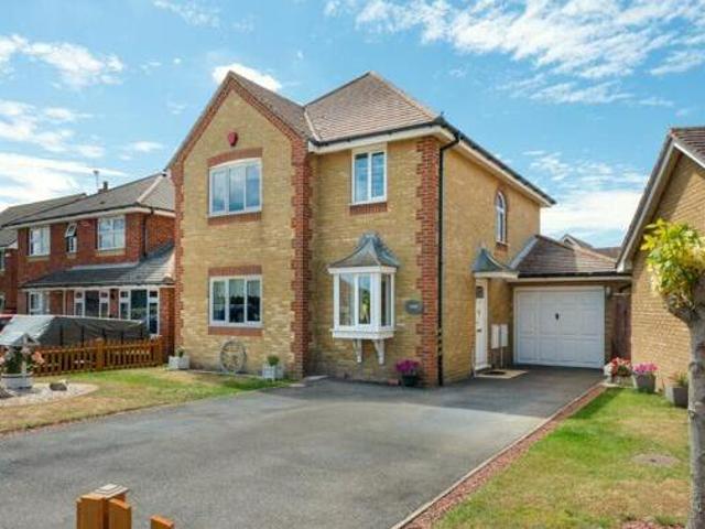 4 Bedroom Detached House For Sale In Herne Bay