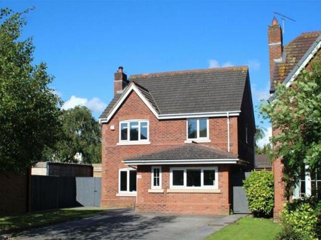4 Bedroom Detached House For Sale In Hesketh Bank