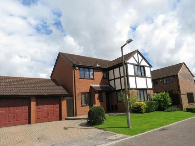 4 Bedroom Detached House For Sale In Hesketh Bank