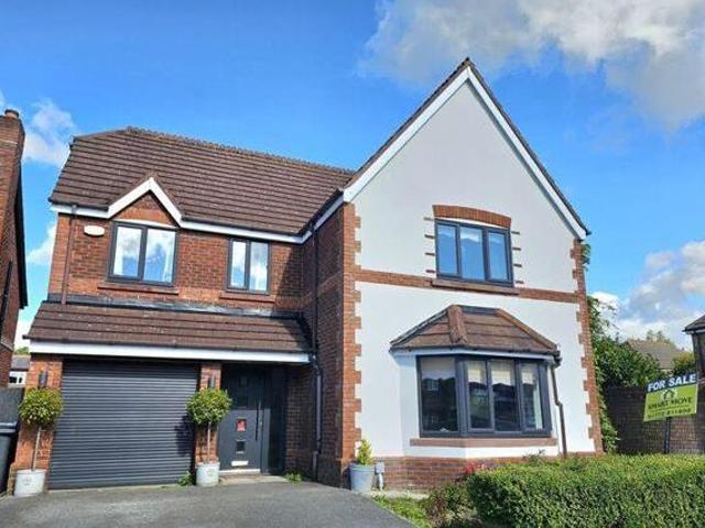 4 Bedroom Detached House For Sale In Hesketh Bank