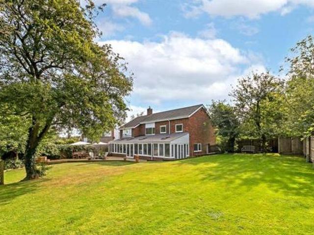 4 Bedroom Detached House For Sale In Hitchin, Hertfordshire