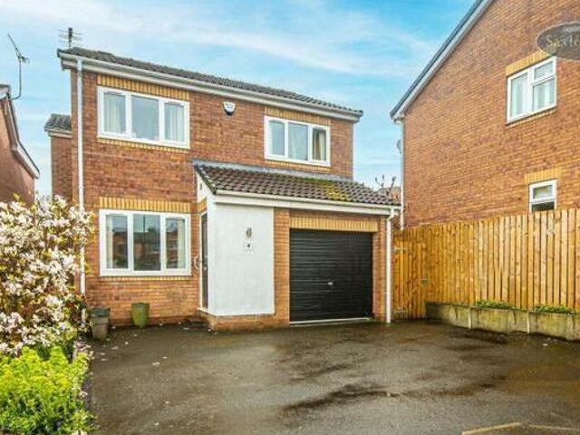 4 Bedroom Detached House For Sale In High Green