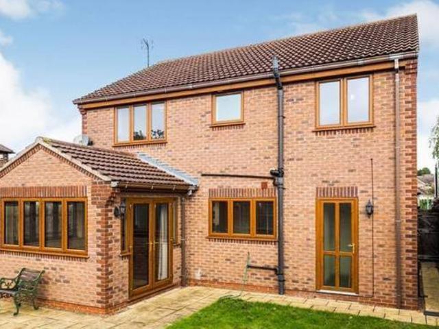 4 bedroom detached house for sale in High Road Chilwell Nottingham Nottinghamshire NG9 NG9