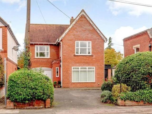 4 bedroom detached house for sale in High Street Cavendish Suffolk CO10 CO10
