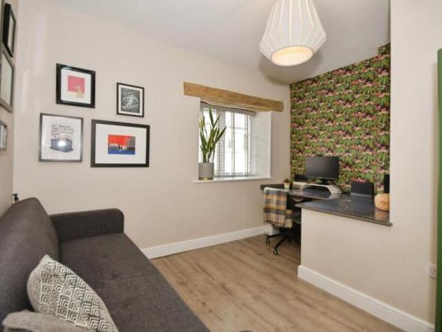 4 bedroom detached house for sale in High Street, Sheffield, S35