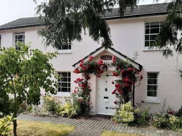 4 bedroom detached house for sale in HIGHCLIFFE ON SEA BH23