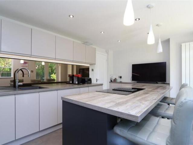 4 bedroom detached house for sale in Highveer Croft, Tattenhoe, Milton Keynes, Buckinghamshire, MK4