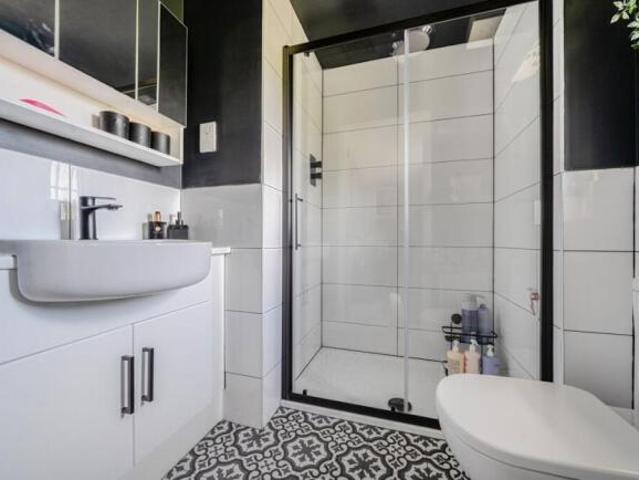 4 bedroom detached house for sale in Hilda Close, Great Denham, Bedford, MK40