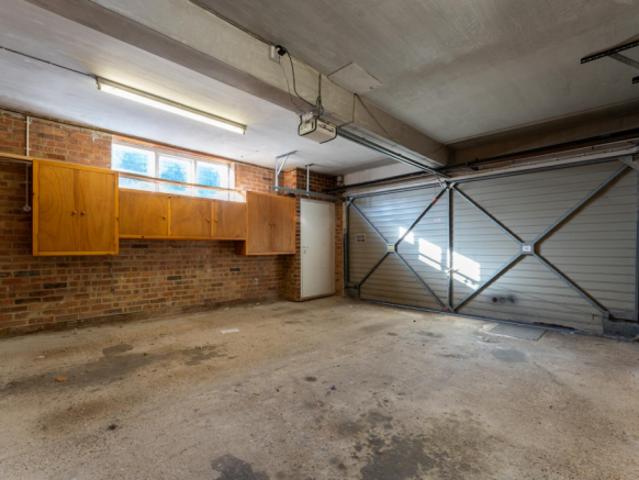 4 bedroom detached house for sale in Hill Brow, Hove, BN3